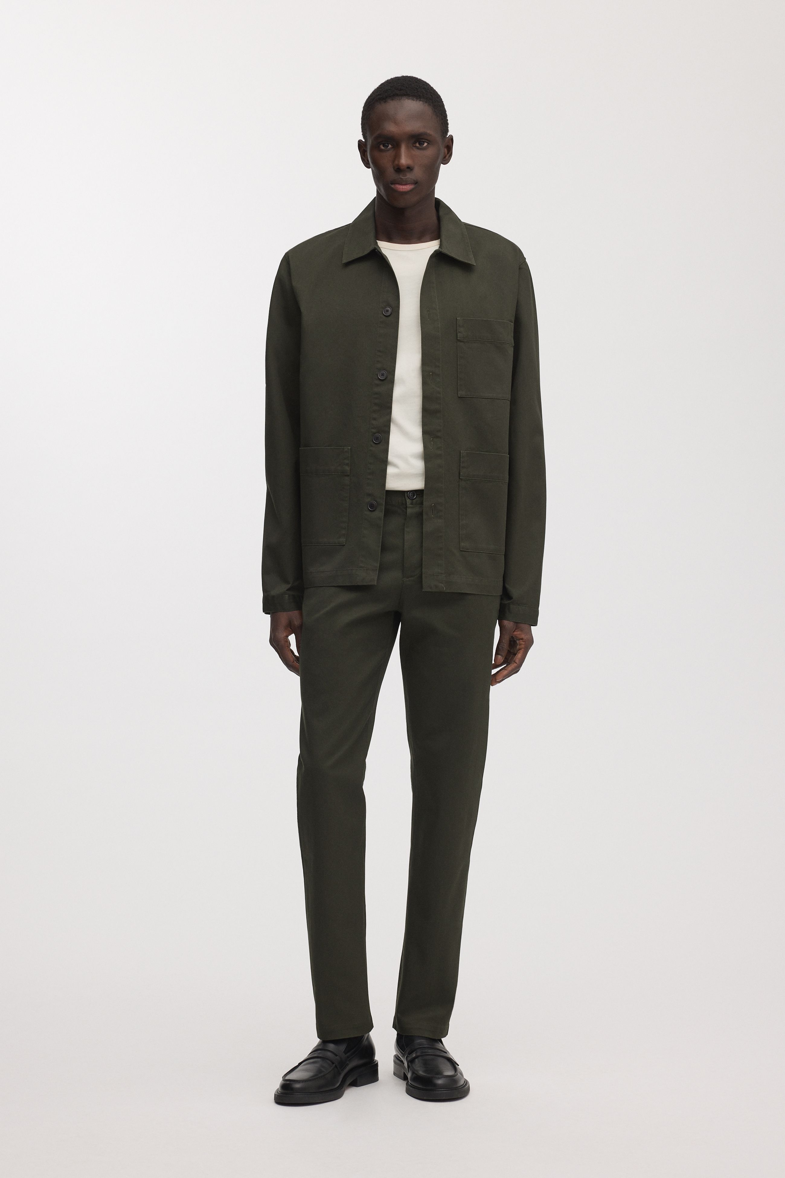 Khaki Green Regular Twill Chino | Straight Cut | Organic Cotton | Asket