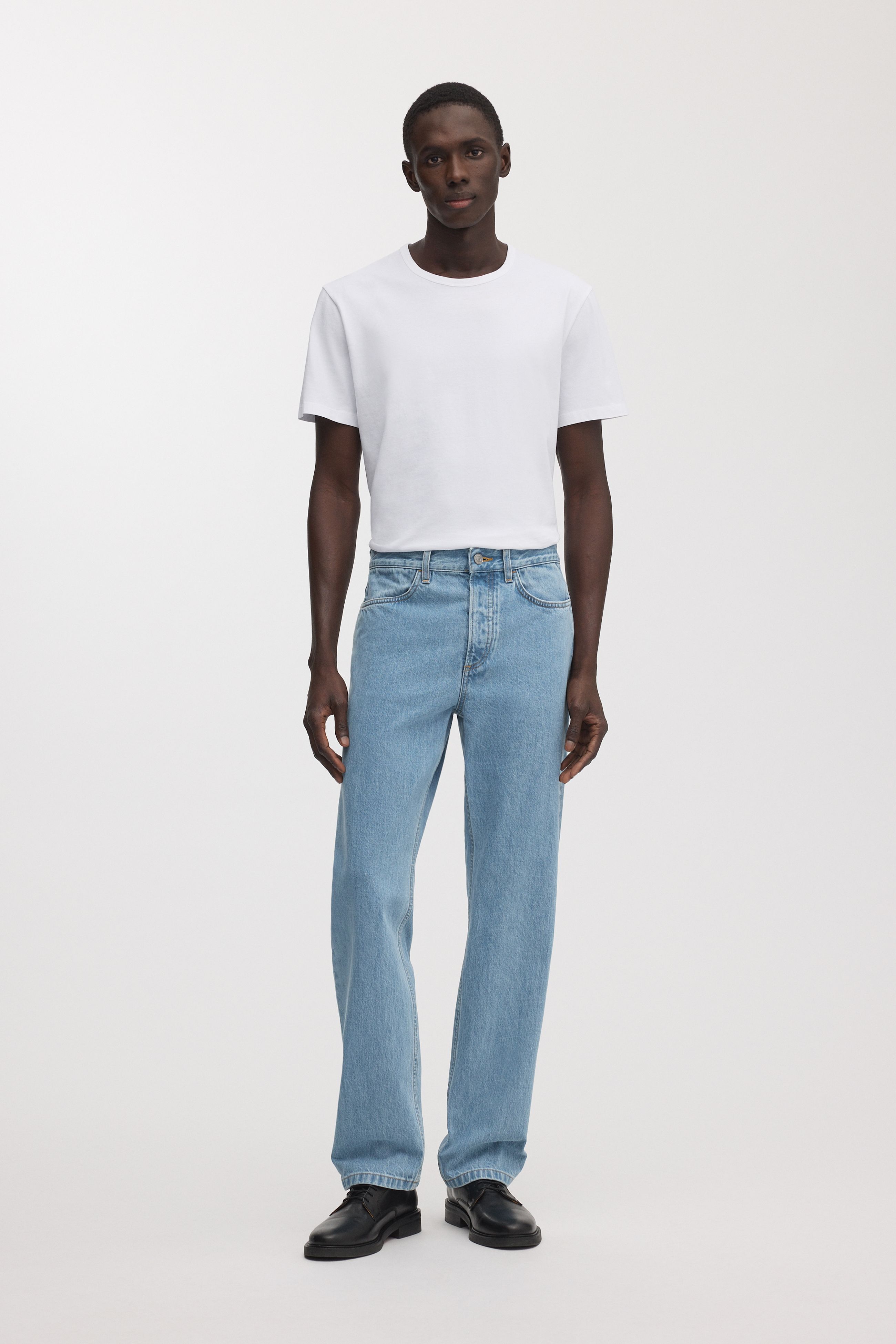Light Blue Washed Loose Jeans | Organic Cotton Denim | Asket