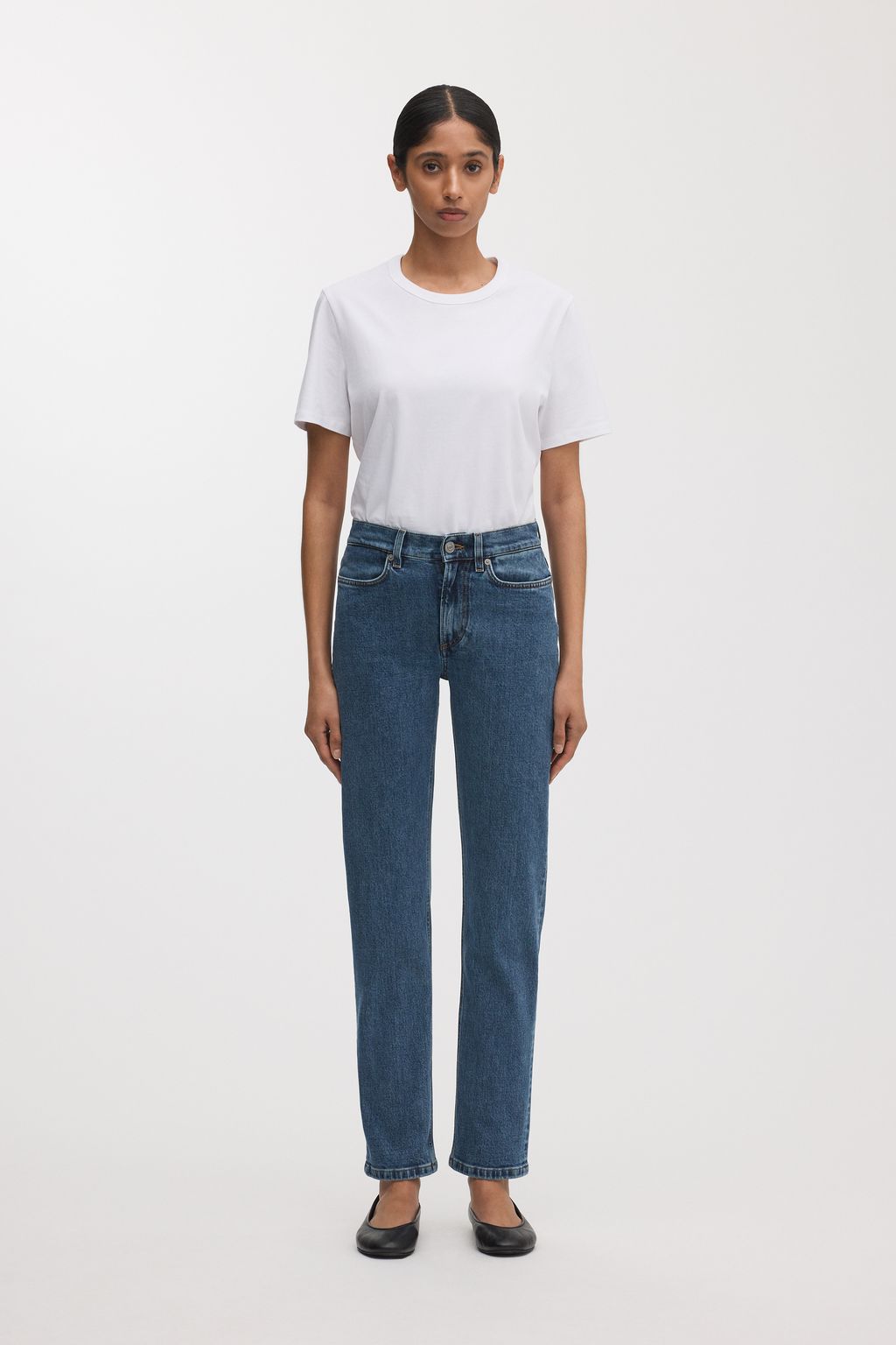 Women's Stone Wash Standard Jeans | Organic Cotton Denim | Asket